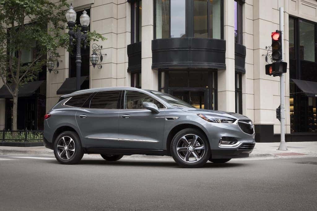Buick Enclave vs. Lincoln Aviator | Cochran Buick-GMC