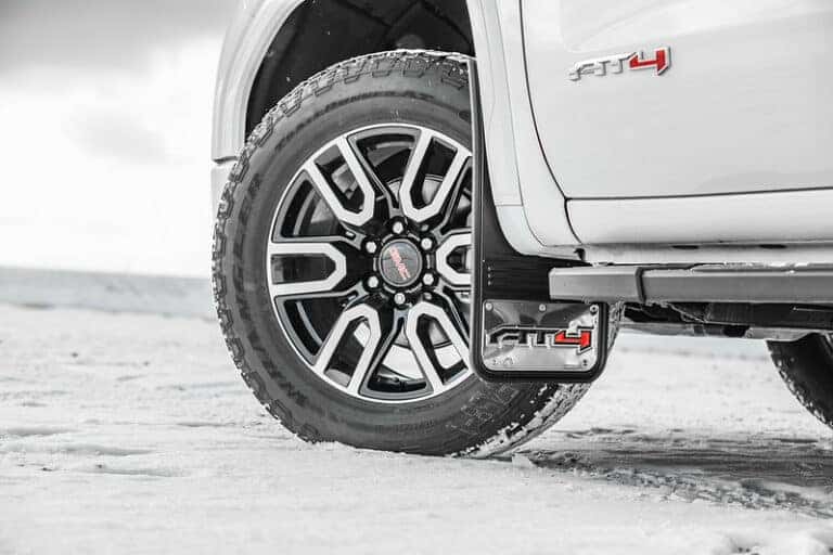 GMC AT4 vs. AT4X: What's the Difference? | #1 Cochran Buick GMC Youngstown