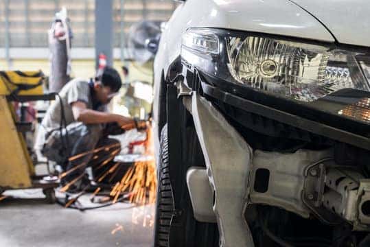 Body Shop Near Me: Reasons to Visit Us | El Dorado Mazda