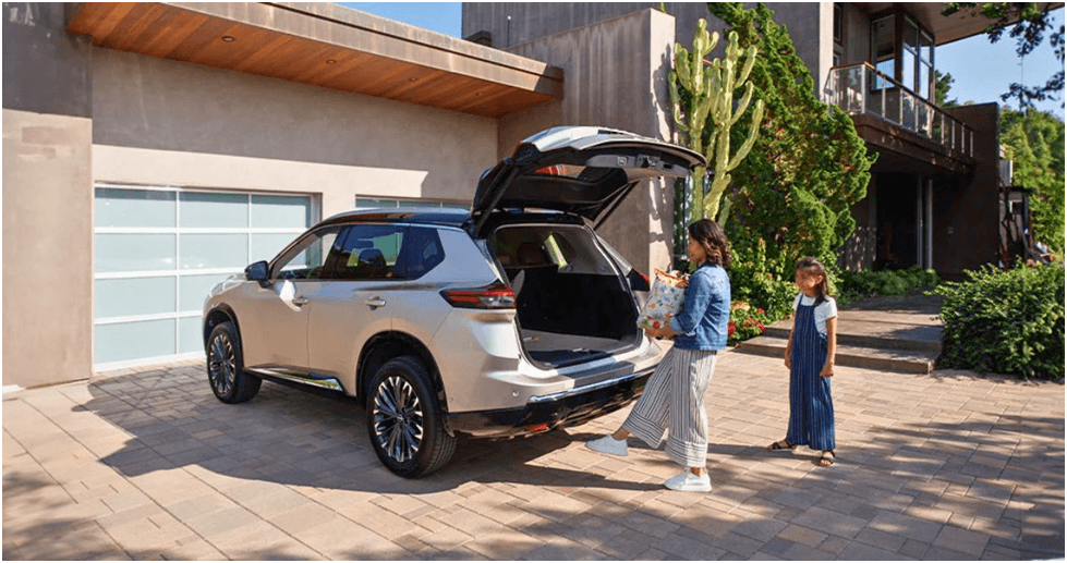 11 Ways the 2025 Nissan Rogue Maximizes Safety and Storage