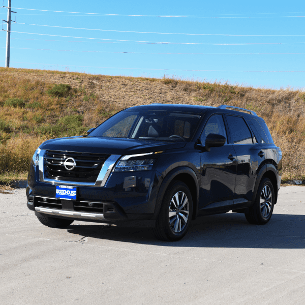 Nissan Pathfinder: Built For The Long Drive | Woodhouse Place Nissan