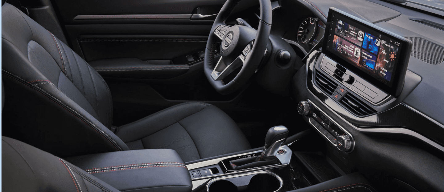 An Overview of the Nissan Altima Interior Options | Woodhouse Place Nissan